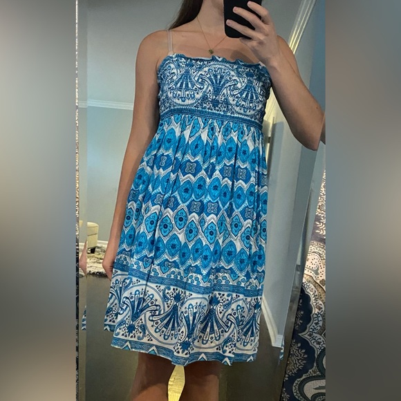 Raviya | Dresses | Bluewhite Paisley Pattern Strapless Dresscoverup ...